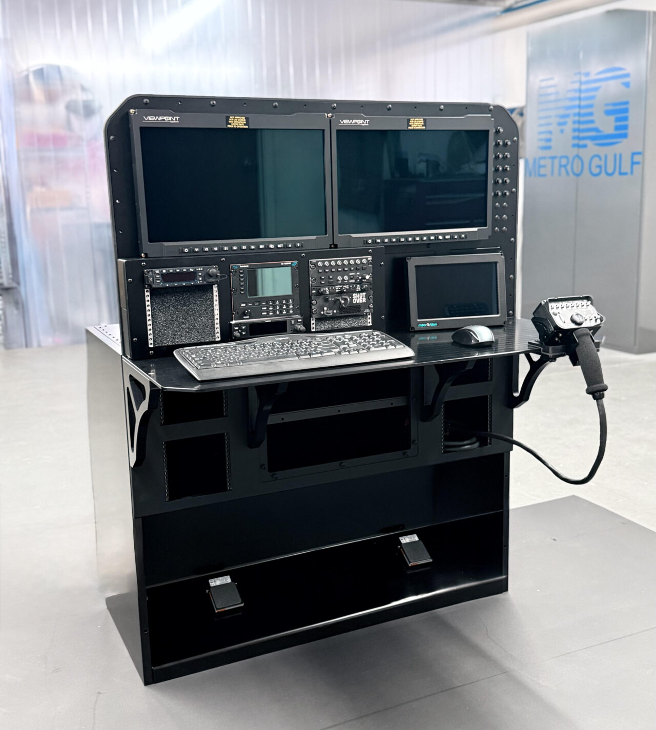Metro Gulf UNVEILS Advanced Mission Console - Metro Aviation